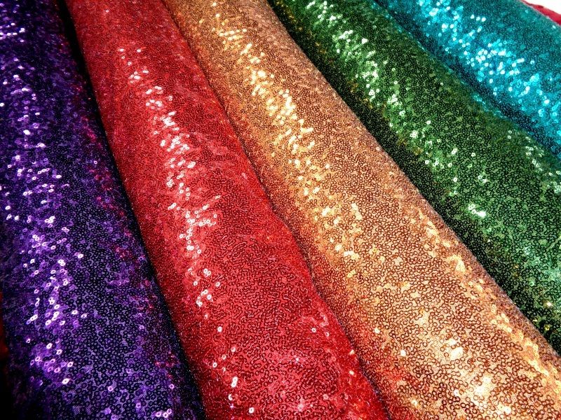 Festliche Stoffe beim Stoffhändler in Berlin-Charlottenburg